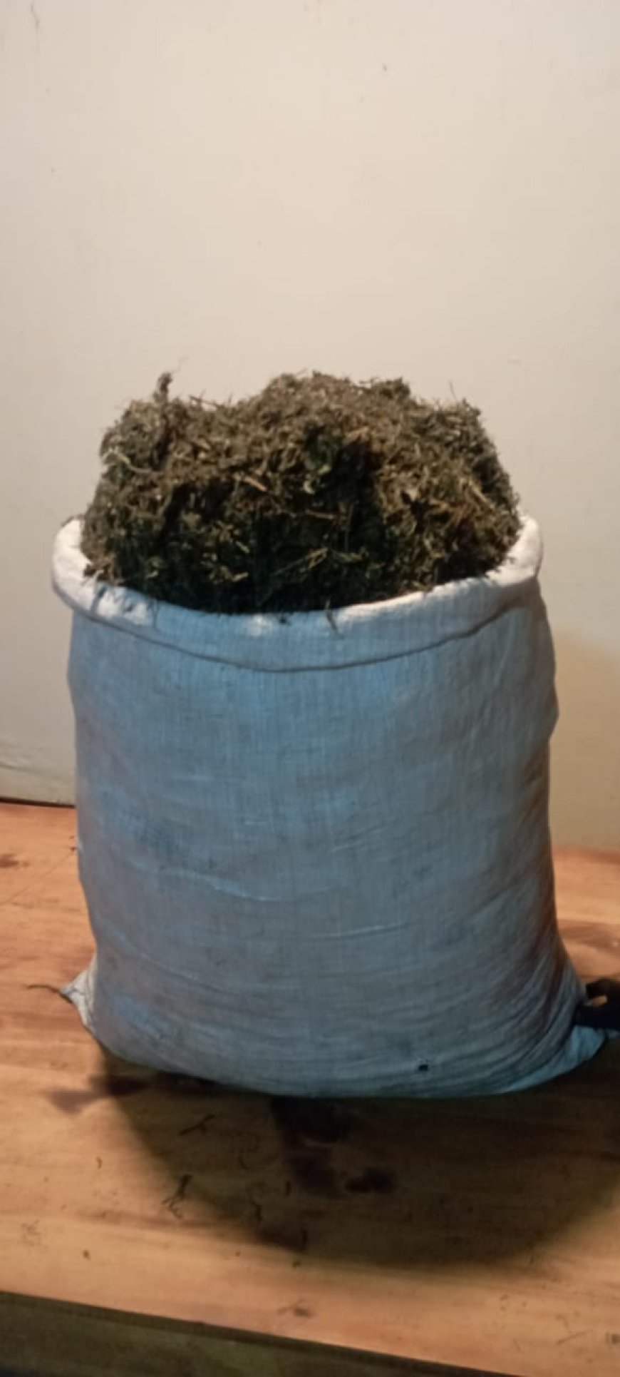 Kigali: Abagabo babiri baguwe gitumo batwaye urumogi kuri moto - Ijwi ...